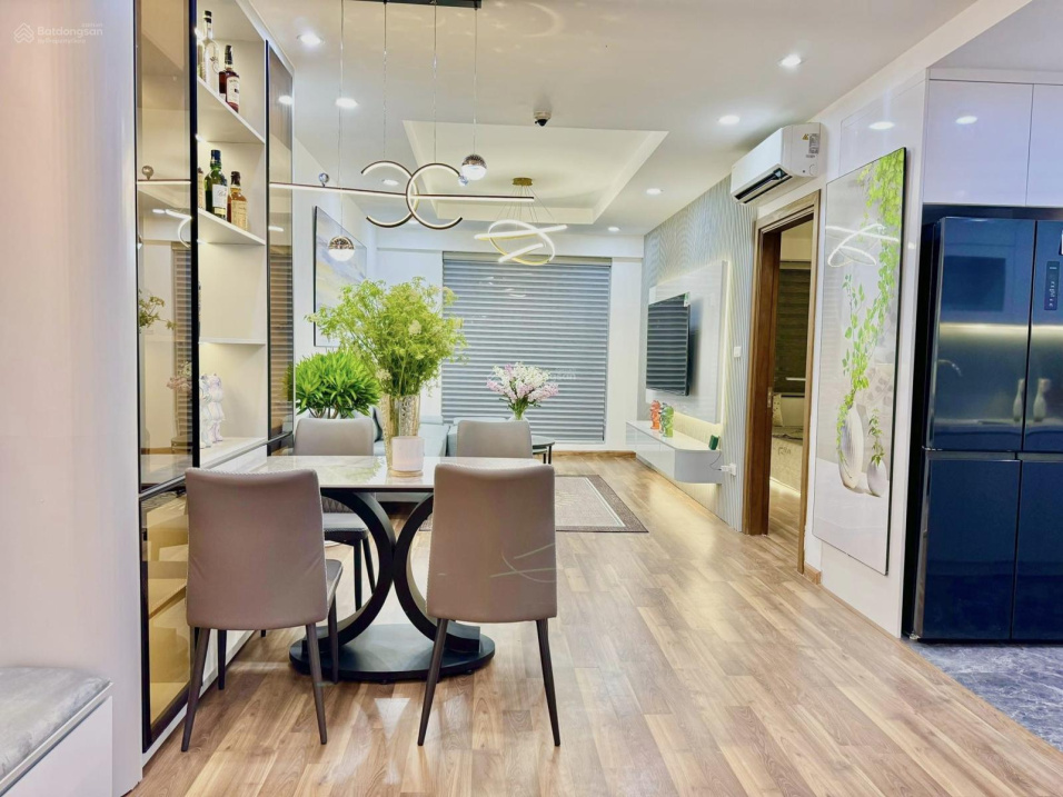 Bán chung cư N1, N2, N3, N4 - Hoàng Minh Giám, 65m2, 2pn, giá 3.18 tỷ ...