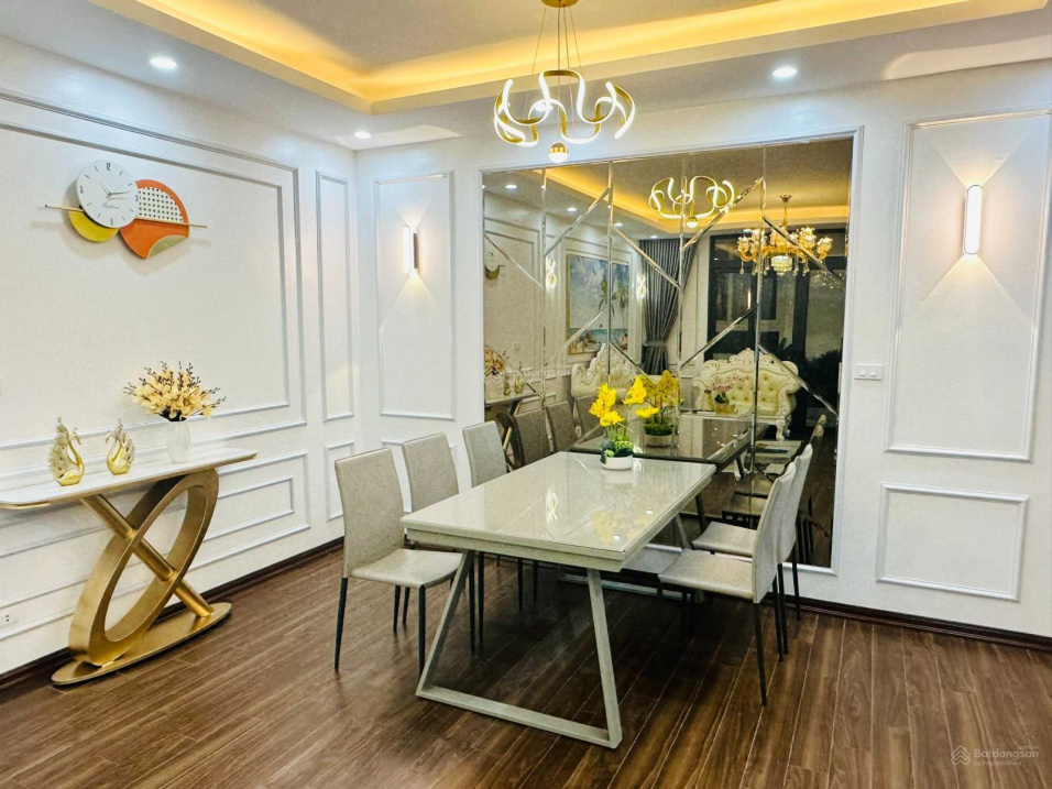 Chính chủ bán căn hộ tại Stellar Lê Văn Thiêm giá dành cho khách đầu tư hoặc ở. Liên hệ: 0944 ...