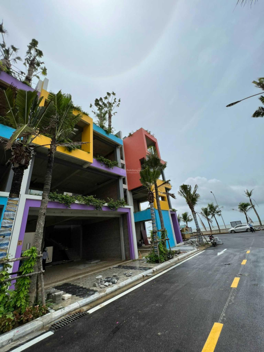 Cần bán nhanh căn góc biệt thự nhìn ra biển tại Flamingo Hải Tiến - bán ...