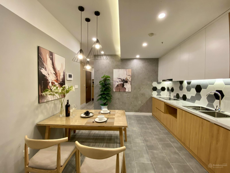 Cho thuê căn hộ Tháp Thiên Niên Kỷ, 86m2, 2 phòng ngủ đủ đồ từ 12 tr/th