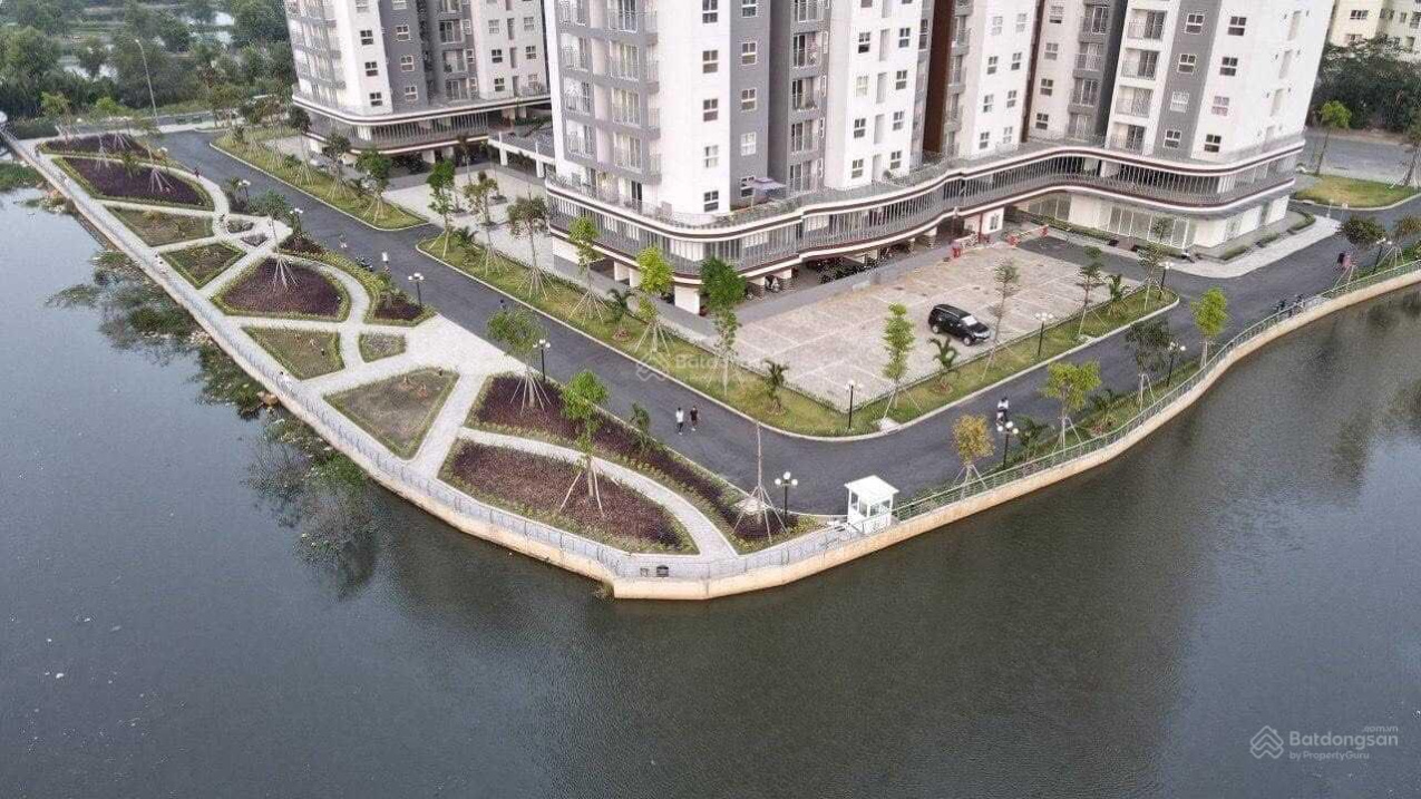 Chính chủ bán C/C Conic Riverside,Q8,2PN1WC= 2,35 tỷ,DT=65m2,Sổ hồng ...