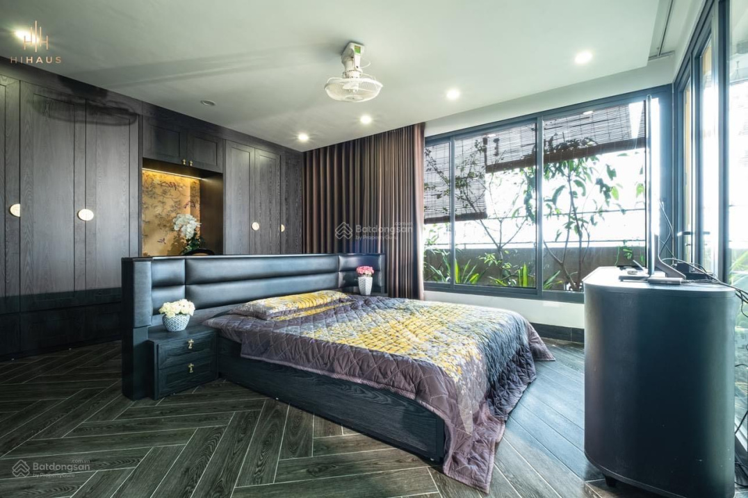 Penthouse 2 tầng 500m2, view paroma 360 độ Sông Hồng, Hồ Tây, Phố Cổ ...