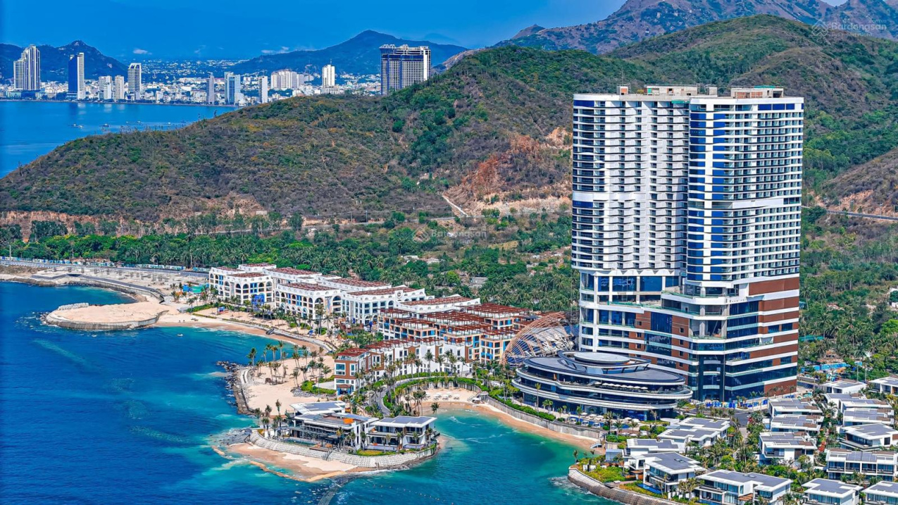 Căn P07 tòa Paramount bán giá gốc 2.7 tỷ, full nội thất view trực diện ...