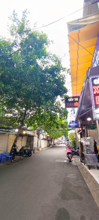 Toà nhà 7 tầng + thang máy HXT 10m đường Cống Quỳnh, Q1, giá 13.4 tỷ thương lượng. HĐT: 33tr/1th