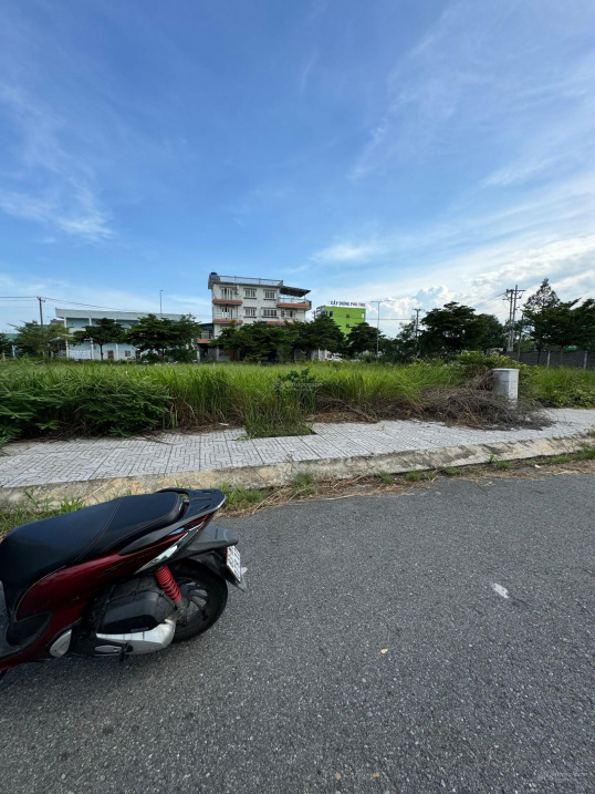 Đường số 10A, block A2 , 6x 19, SHR, giá chốt 1 tỷ 650 triệu