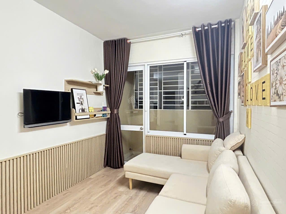 Bán căn hộ 50m2, full nội thất, chung cư Osc Land Vũng Tàu, giá 1 tỷ 550. LH: 0908 209