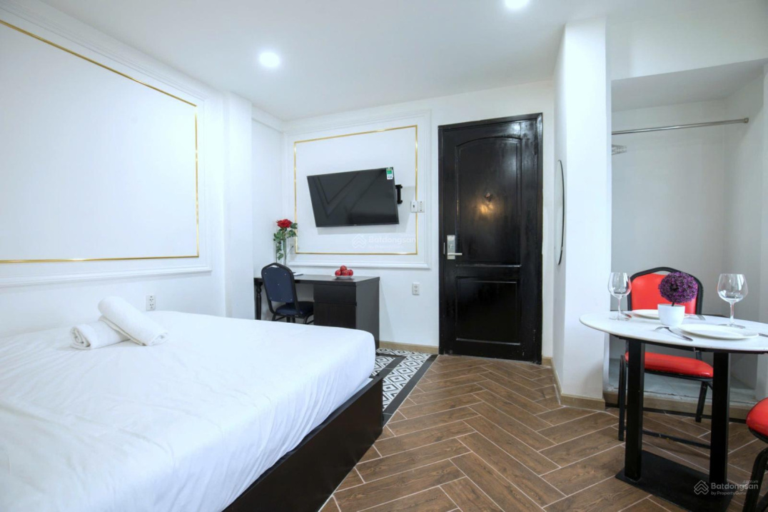 Studio 40m2 view đẹp, full nội thất mới, gần Bờ Kè, Cầu Kiệu, Chợ Tân ...