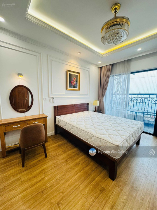 Chủ nhà gửi bán căn chung cư 108m2 3PN, 2VS, tòa Sun Square - số 21 Lê ...