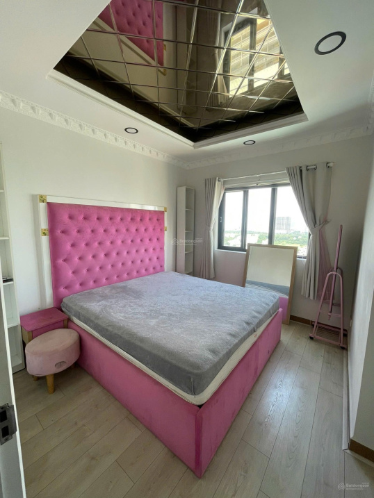 Bán căn hộ Đức Khải Q7 - 44m2, 1PN, 1WC*Lầu cao + sổ hồng, giá cực tốt ...