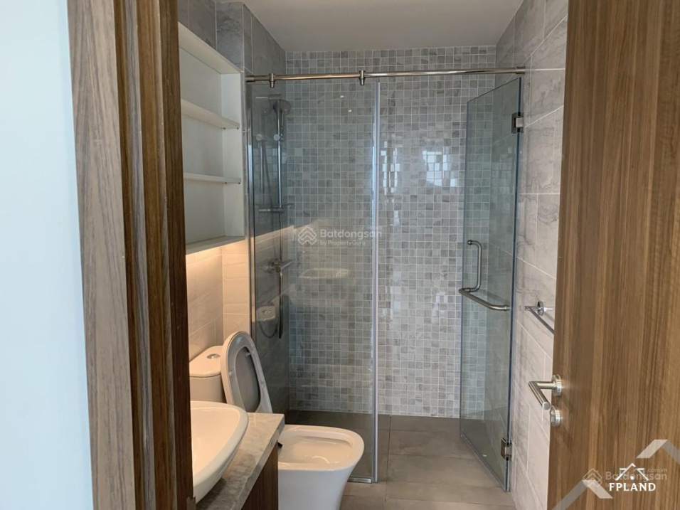 Cho thuê căn góc 2PN Kingdom 101 | NTCB - Tầng cao | View thành phố | Trống sẵn [giá tốt