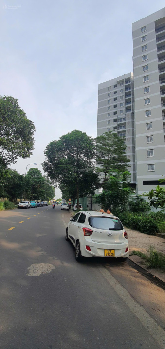 Bán chung cư C7 giá 2ty, 2 Phòng ngủ, đường Man Thiện và Lê Văn Việt ...