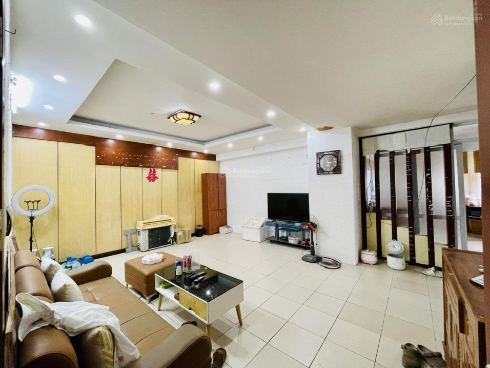 Chính chủ bán căn hộ chung cư 1302 CT6 KĐT Văn Khê