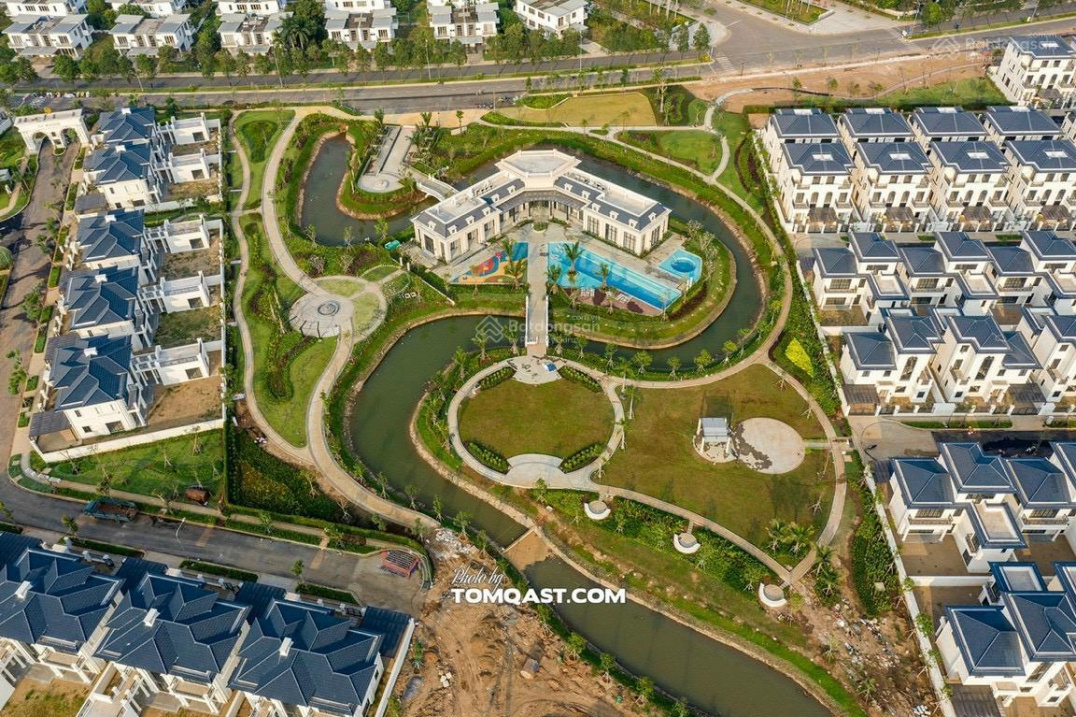 BÁN BIỆT THỰ ĐƠN LẬP GÓC VỊ TRÍ HOA HẬU, LIỀN KỀ CLUBHOUSE, QUẢNG ...