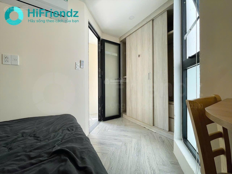 Cho thuê nhà mới hoàn công 1 trệt 2 lầu full NT cửa sổ thoáng ngay ngã tư Hàng Xanh qua quận 1 5p