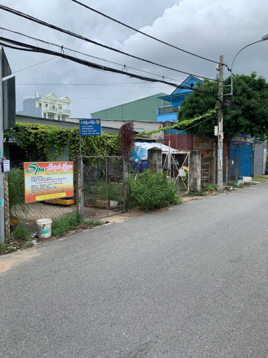 Bán căn nhà cấp 4, mặt tiền rộng 7,5m đường TL49, Phường Thạnh Lộc, Quận 12