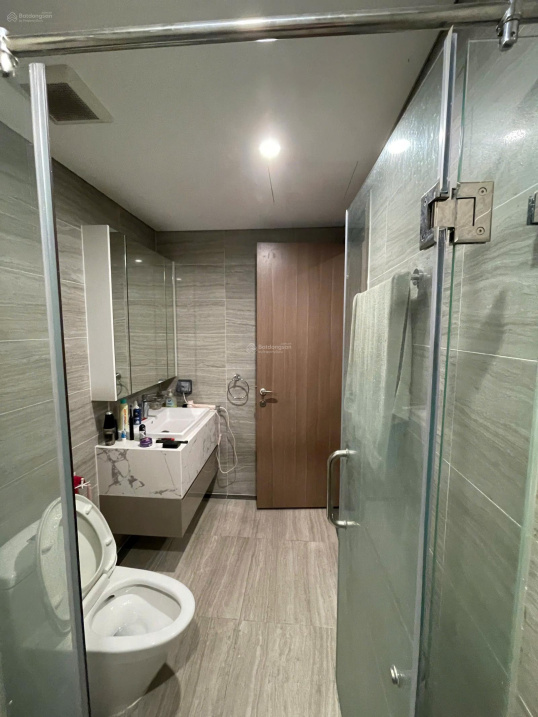 Cần bán gấp căn hộ 2N2VS cao cấp tòa TK2 tầng cao, diện tích 61,4 m2 ...