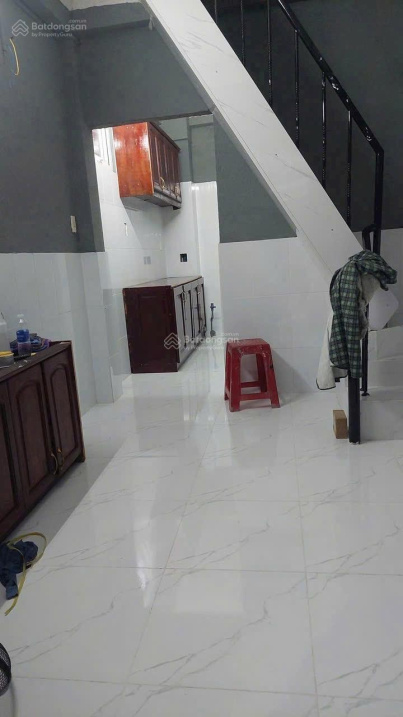 Nhà NC - 4PN 3WC - Võ Duy Ninh - 3,2x8m - 9,5 triệu - Gọi Hằng 0906 656 *** xem nhà ngay