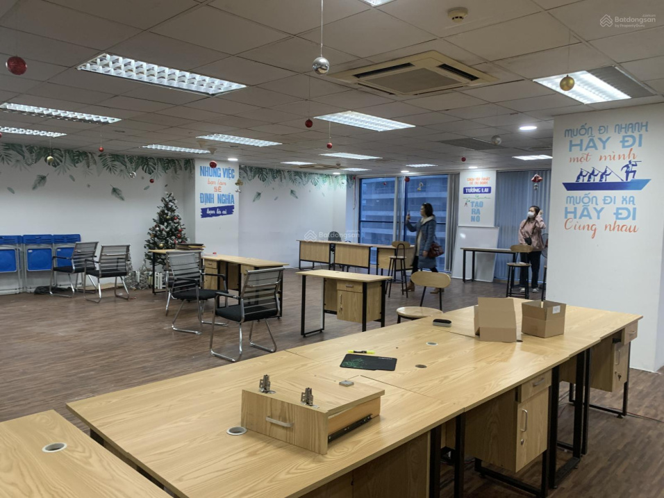 Cho thuê văn phòng toà nhà VTC Building Số 18 Tam Trinh view đẹp DT từ ...