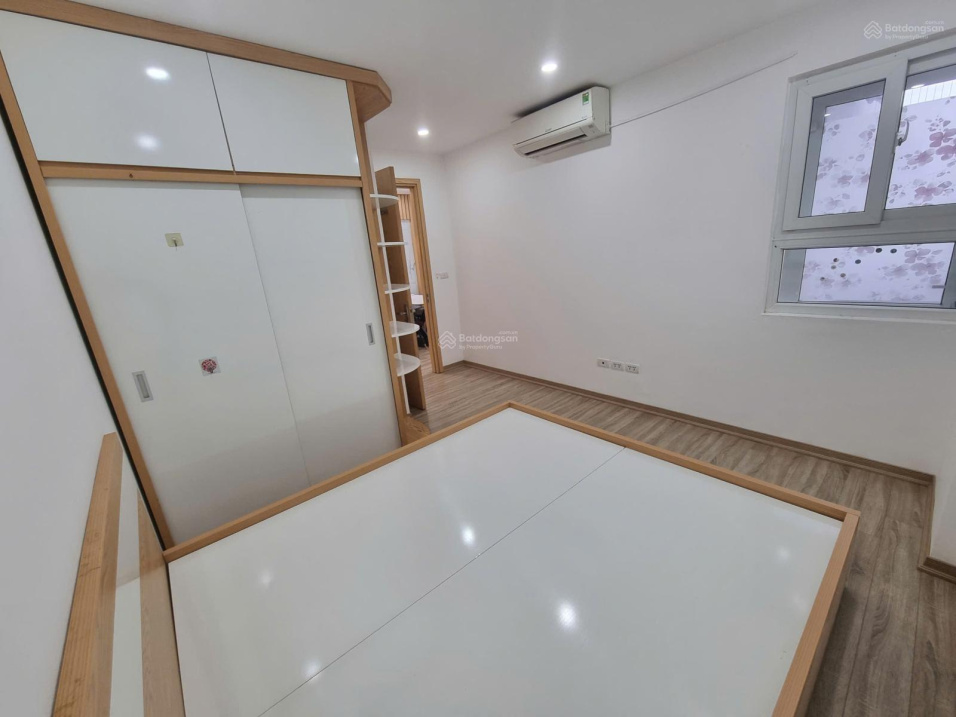 Chính chủ bán căn 56.8m2 2 ngủ M1 Mipec tầng trung hướng mát giá 3,05 ...