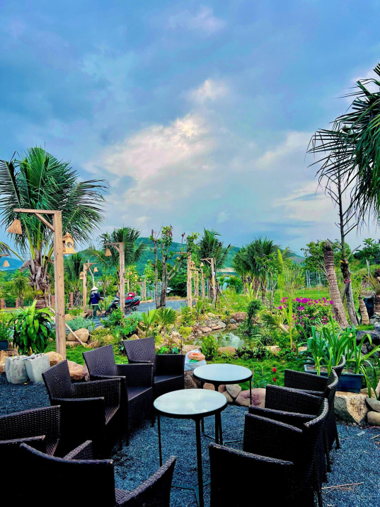 Bán Farm Stay Diên Hòa Nha Trang view đỉnh đồi, tuyệt đẹp