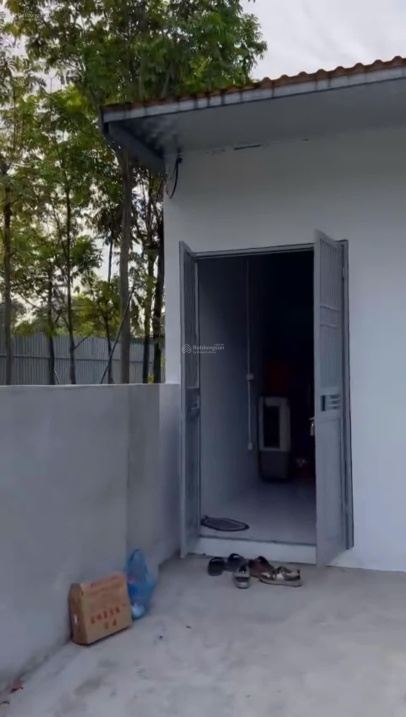 Chỉ hơn 1 tỷ, có nhà ở luôn 54.5m2 - điện nước theo đồng hồ nhà nước - tại Phố Viên, Cổ Nhuế, MT 4m