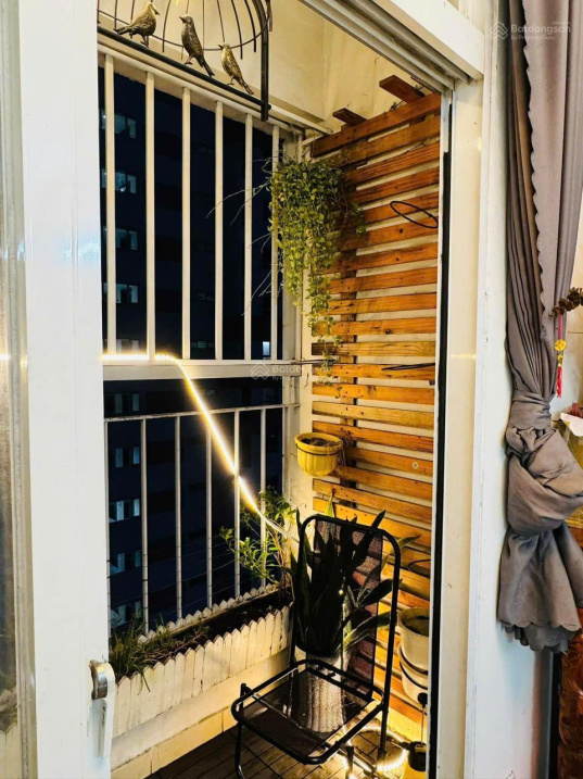 Chung cư Screc Tower, Trường Sa, Q3: 10 tr/th, nội thất đẹp, 1P ngủ, 1WC