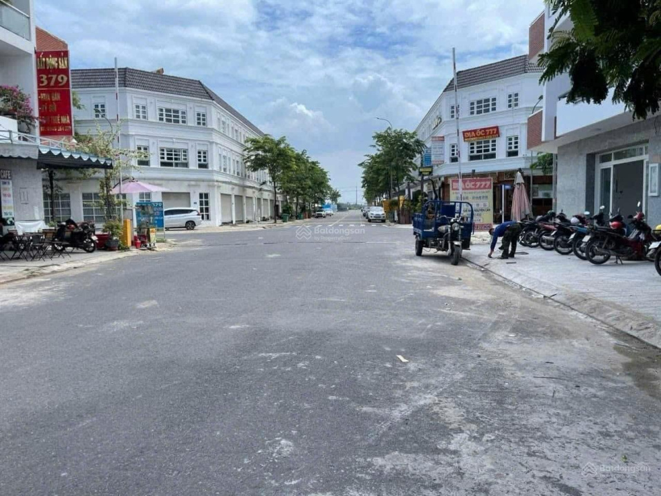 Cần ra lô Richland Hiệp Phước Nhơn Trạch giáp chung cư Fiato và Gamula