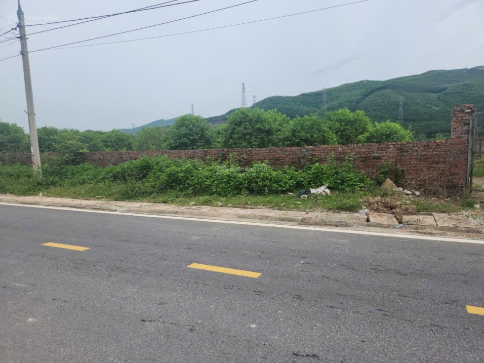 Bán 1000 m2 đất tại ngõ 114 đường Bãi Soi, Bắc Sơn, Tp Uông Bí, Quảng Ninh