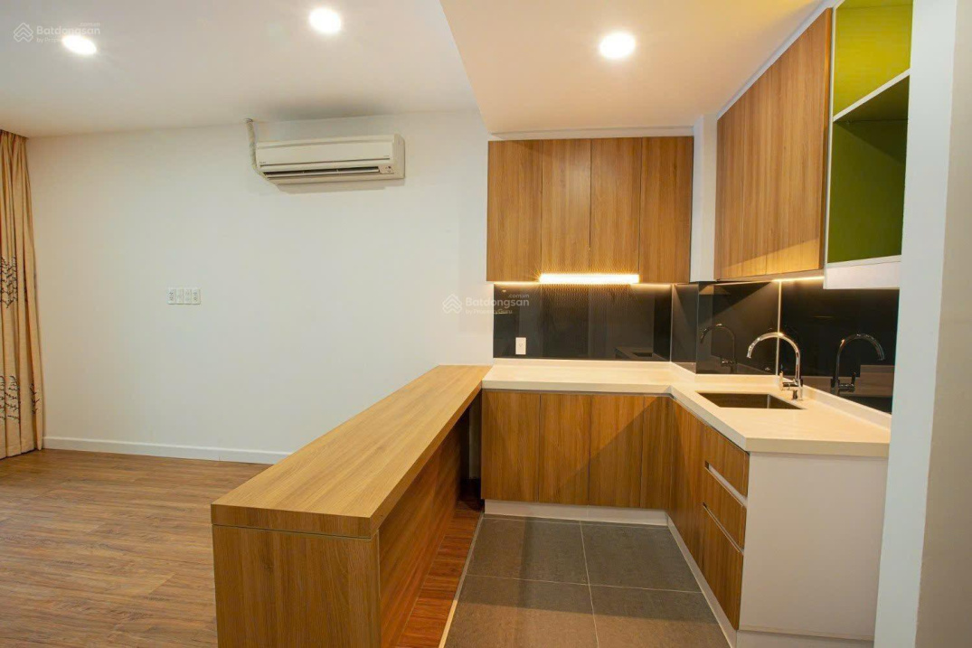 Cần bán gấp căn officetel Republic Plaza tại Cộng Hòa - Tân Bình 50m2 ...