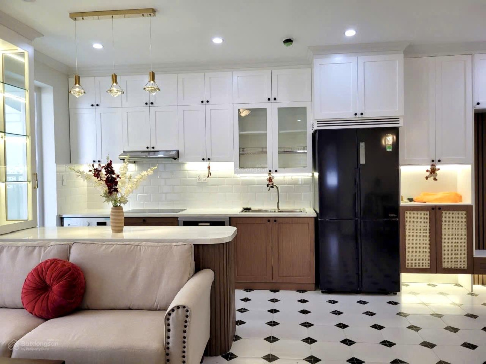 Căn hộ Florita, Hoàng Trọng Mậu, Q. 7 - 77m (2PN) Căn góc - Decor tân cổ điển. Nội thất cao cấp