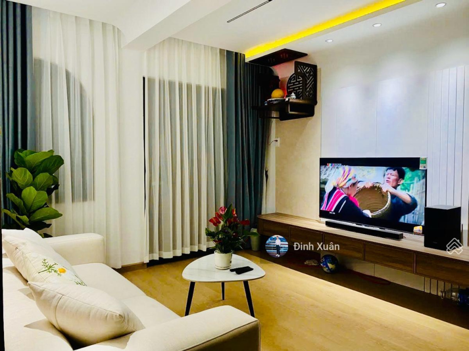 Ngon bổ Rẻ! Căn hộ tập thể Hồ Đắc Di - Nam Đồng, 60m2, 2 ngủ, full đồ ở luôn