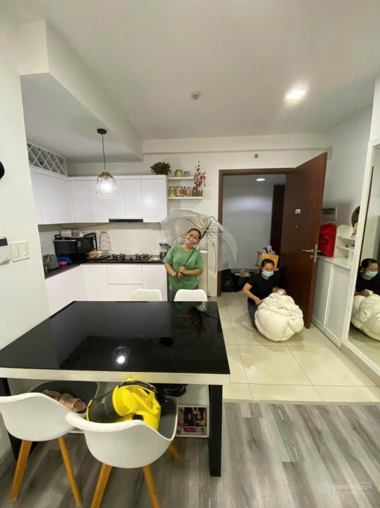 Cho thuê căn hộ Celadon City, khu Ruby thiết kế 2PN2WC NTCB 10 triệu, Full 11 Triệu