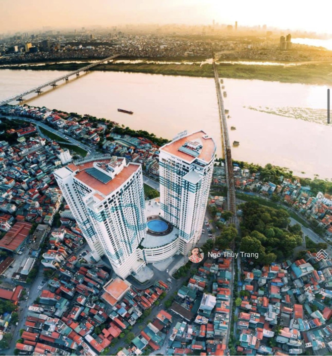 Penthouse duplex Mipec Long Biên thô 350m2 view sông giá 18,5 tỷ