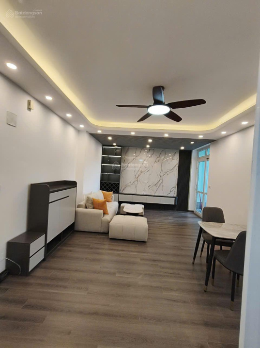 Siêu phẩm căn hộ 2 ngủ tòa NC2 - Cầu Bươu: 86m2 - full nội thất - tầng hoa hậu - SDCC. Giá 3. Xx tỷ