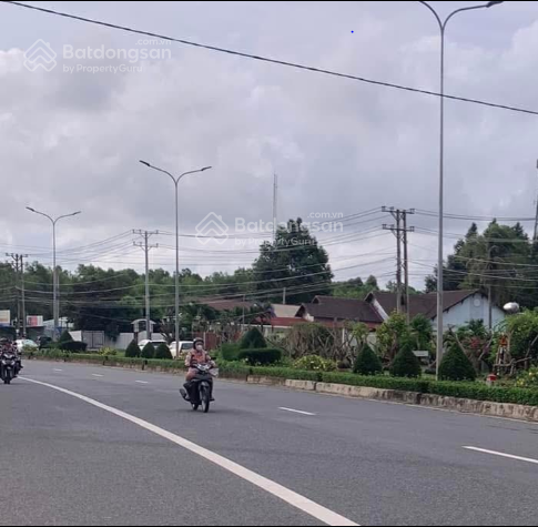 Bán đất mặt tiền đường DT47 diện tích 1176m2, sẵn thổ cư xã Dương Tơ, Phú Quốc