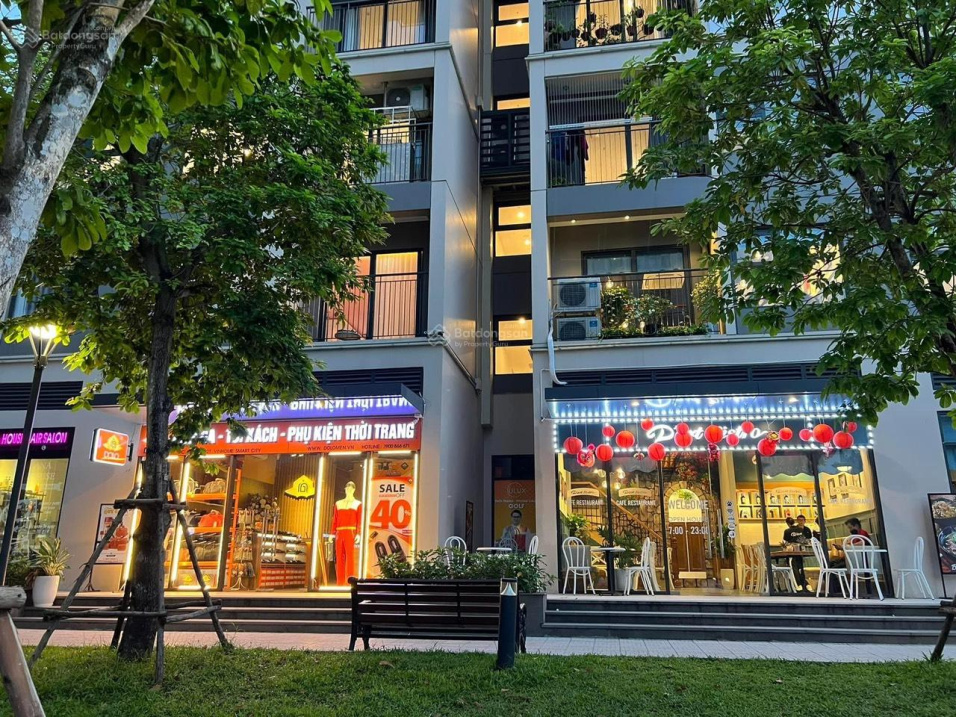 Bán căn góc mặt sảnh tòa GS5 tòa trung tâm của dãy 21 tòa 75m2 giá 12,8 tỷ cho thuê 75tr/tháng