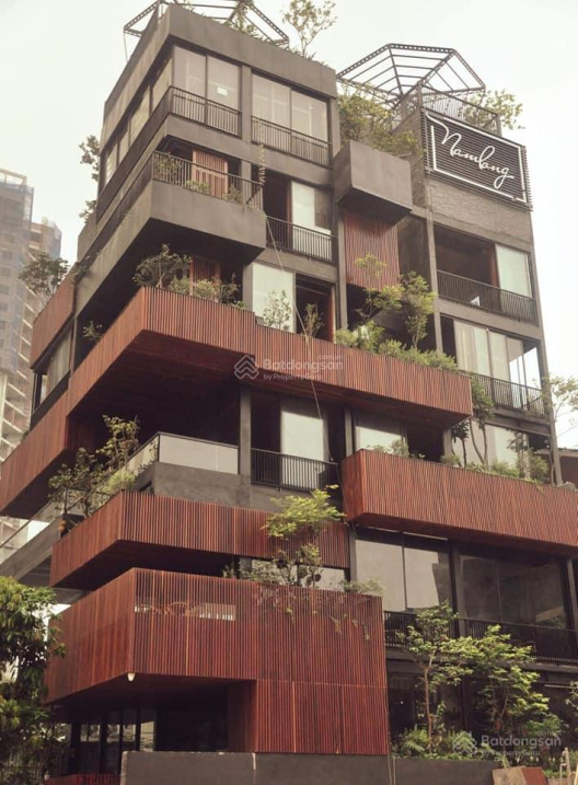 SIÊU PHẨM TÒA BUILDING 8 TẦNG VIP NHẤT THANH TRÌ NGAY TRUNG TÂM HUYỆN ...