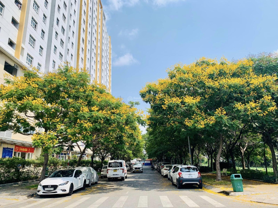 CAM KẾT ĐÚNG GIÁ - Căn hướng Đông Nam, view Landmard, tầng trung tại ...