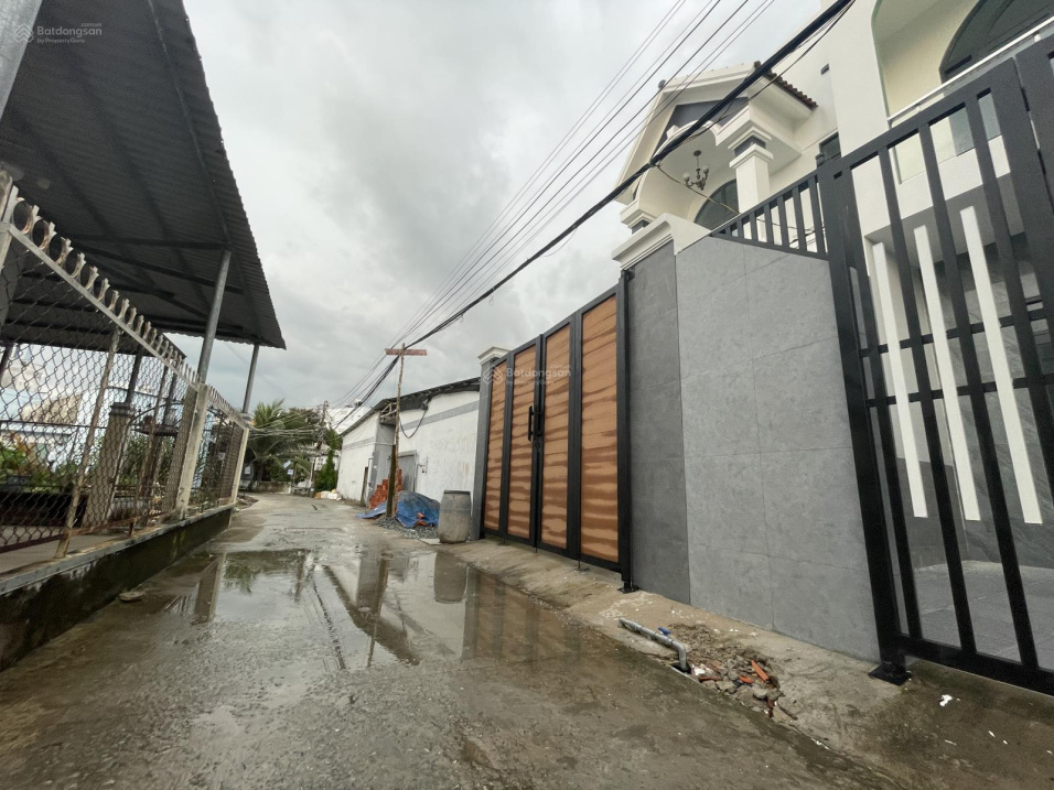 Chính chủ cần bán lô biệt thự 92A/18 Trần Phong Sắc P.4 TP Tân An Tỉnh Long An . Giá hời cho đầu tu