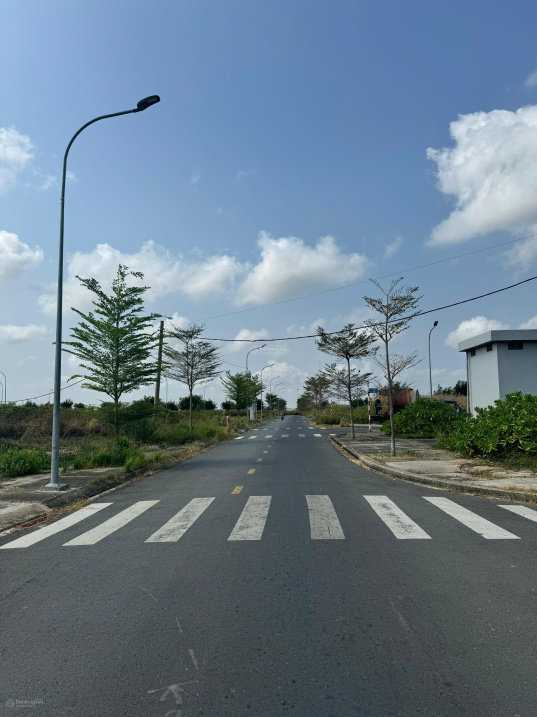 Bán nền C1-27 Hiệp Phước Harbour View Long Hậu Long An 80m2 giá 1ty370 sổ sẳn công chứng ngay