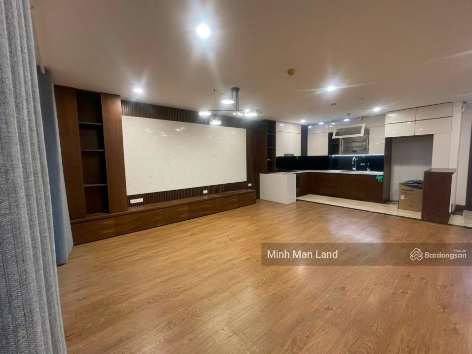 Chính chủ bán gấp - căn góc 3PN2WC Amber Riverside 622 Minh Khai - View ...