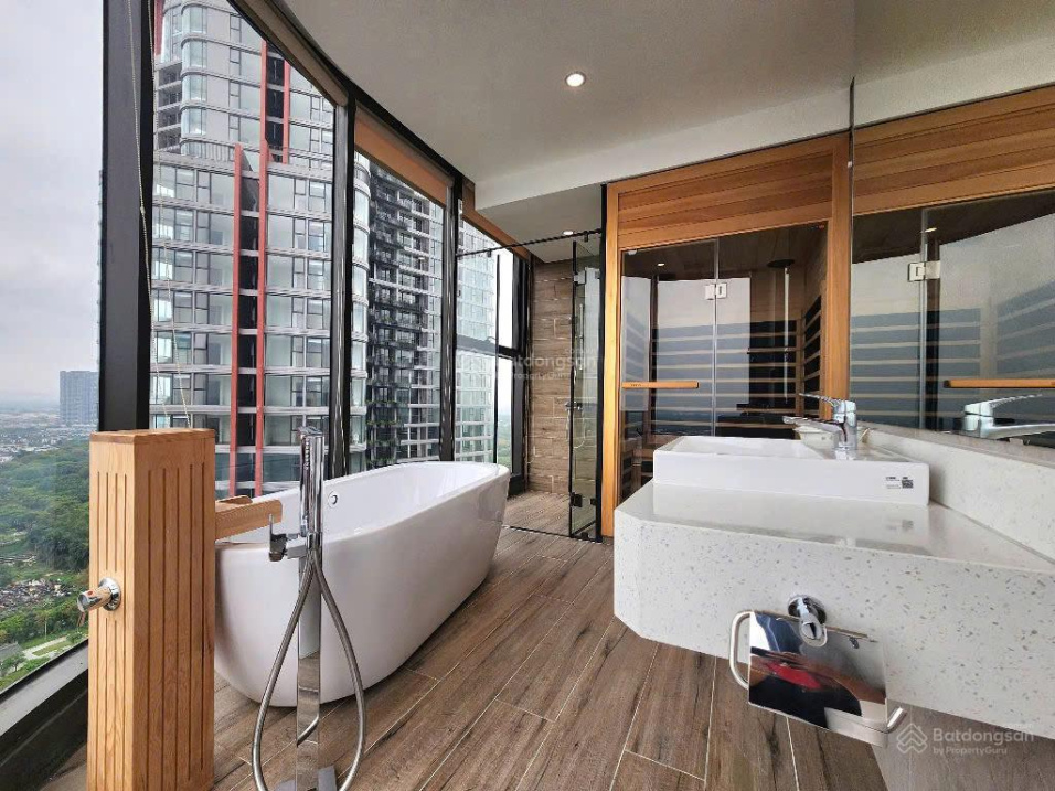 Siêu phẩm Landmark L1 Swan Lake Onsen 3PN, sổ đỏ, full nội thất, giá ...