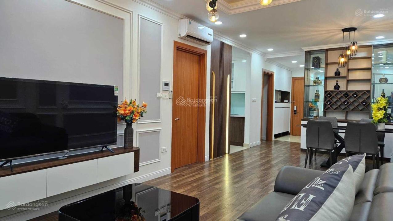 Bán nhanh căn góc CC Resco Cổ Nhuế 5,05 tỷ, 86m2, view đẹp, 3PN, 2WC . Lh 0836 291