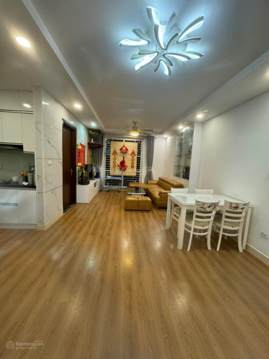 Bán CHCC toà Smile Building, số 1 Nguyễn Cảnh Dị DT 82m2 2 ngủ 2 wc