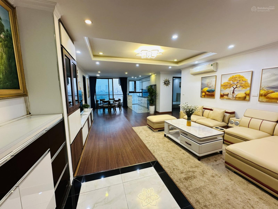 Cho thuê chung cư Golden Palace Mễ Trì, 86m2, 2 phòng ngủ, full đồ giá 14 tr/th