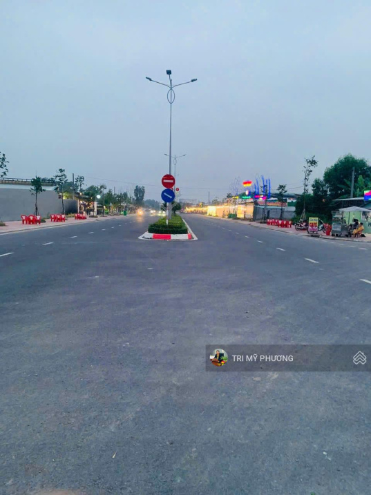 Bán đất nền gần Vinhomes Hậu Nghĩa thổ cư 100%, DT 10m x 59m - đường 3/ ...