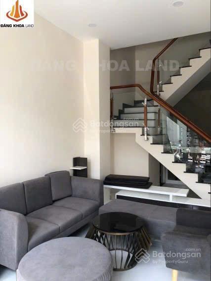 Nhà ngộp Bank 3tỷ, 1 Trệt 2 Lầu, phương Tam Phú gần Vành đai 2, đường xe tải, Dt 61m2