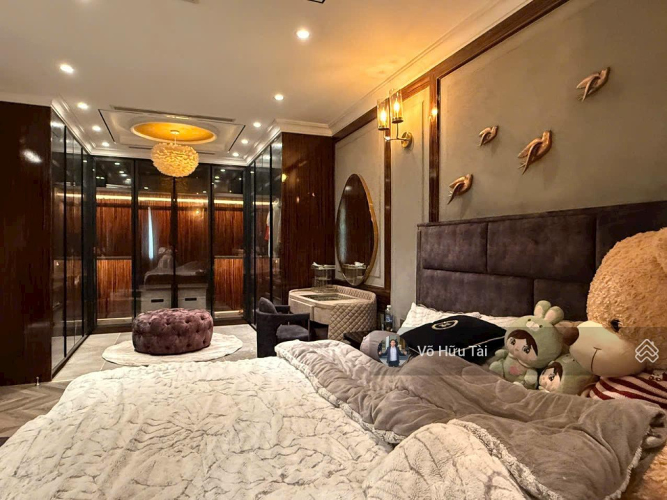 Bán 1 trong 2 căn trục chính Park Riverside thô 18tỷ, full NT 20tỷ