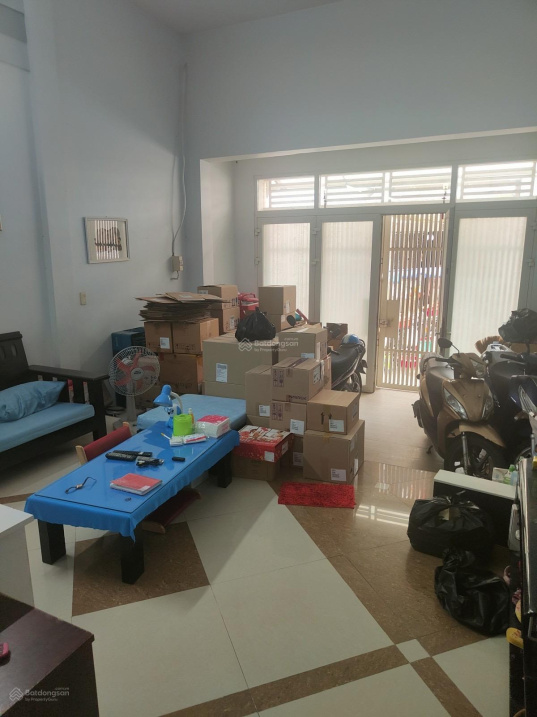 Bán nhà chính chủ đường Chấn Hưng, diện tích khủng 86m2. Ngang gần 5m rộng vừa ở vừa kinh doanh