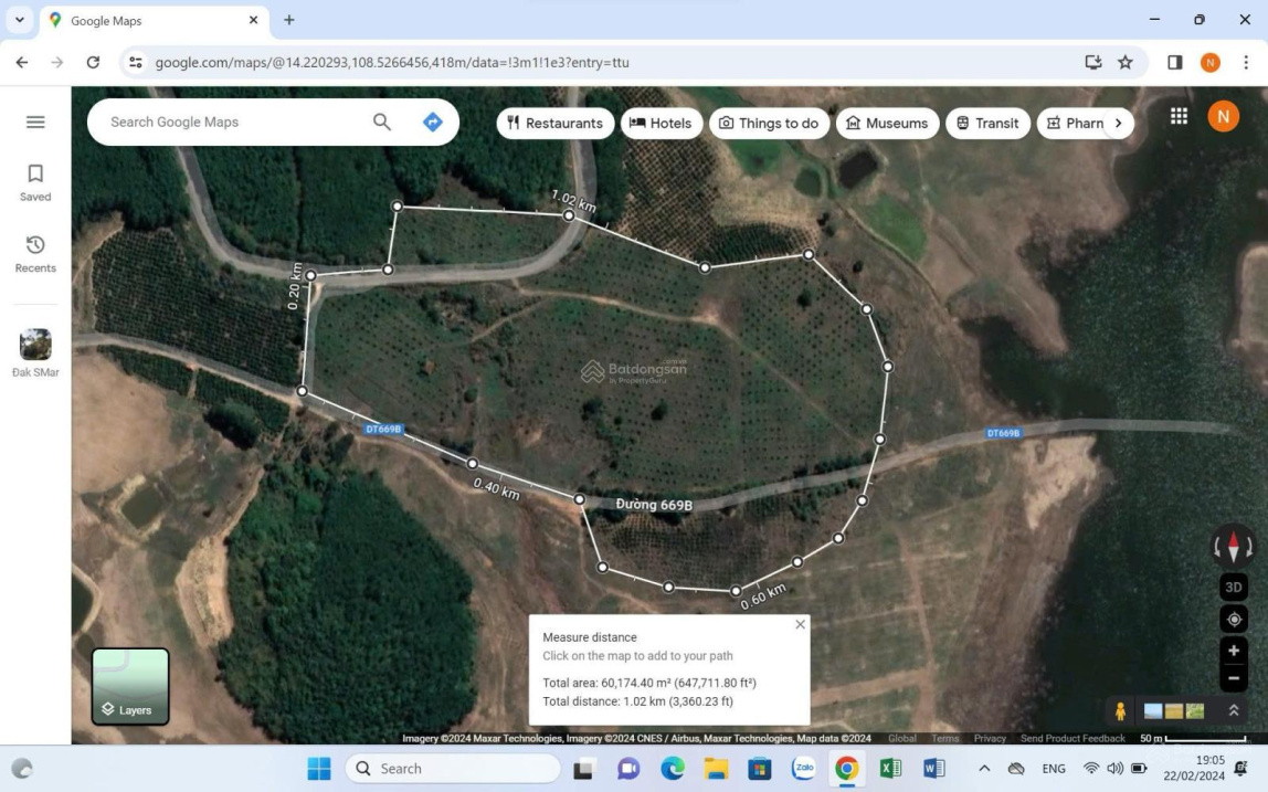 Rẩy siêu đẹp 6hac có macca 1800 cây cf rồi gỗ xưa giáp sông có thổ cư